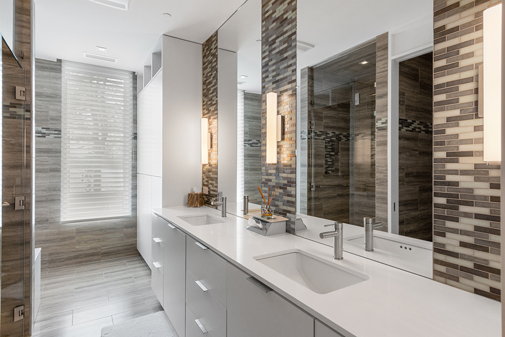 Luxury Bathroom Features - Balsitis Contracting
